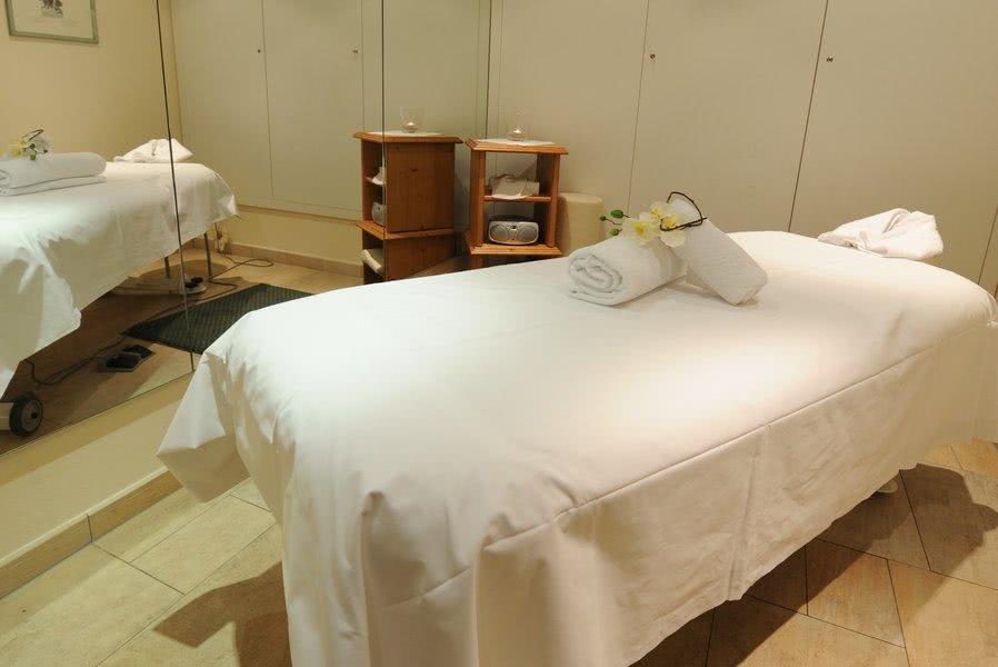 Wellness And Spa At The Hotel Maximilian Munich